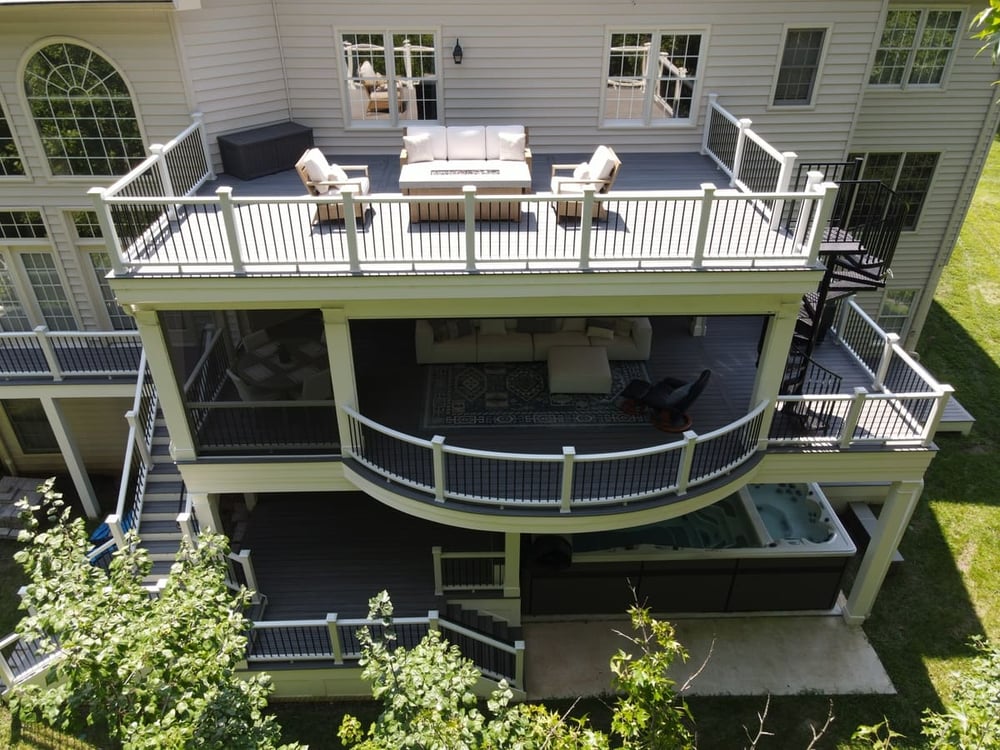 Project Spotlight: Triple-Level Deck Delight